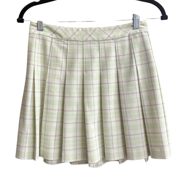 Aritzia | Skirts | Aritzia Sundeh Best Olive Plaid Micro Pleated Mini ...